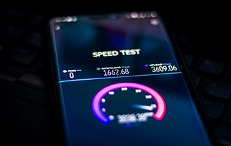 CEA Tech Fr - Spectronite propose une solution 5G sans fil très performante pour les opérateurs ...