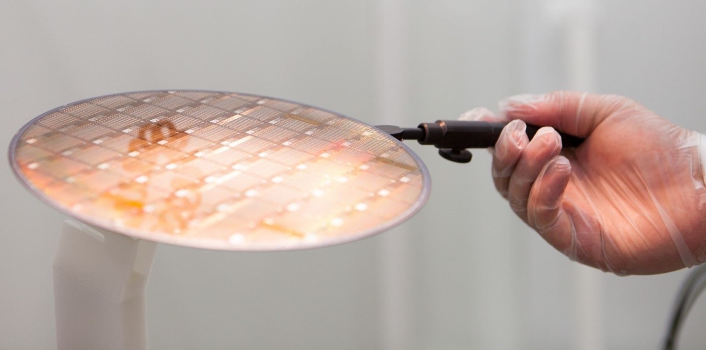 Leti (english) - Insulated recessed gate GaN power transistors enable ...