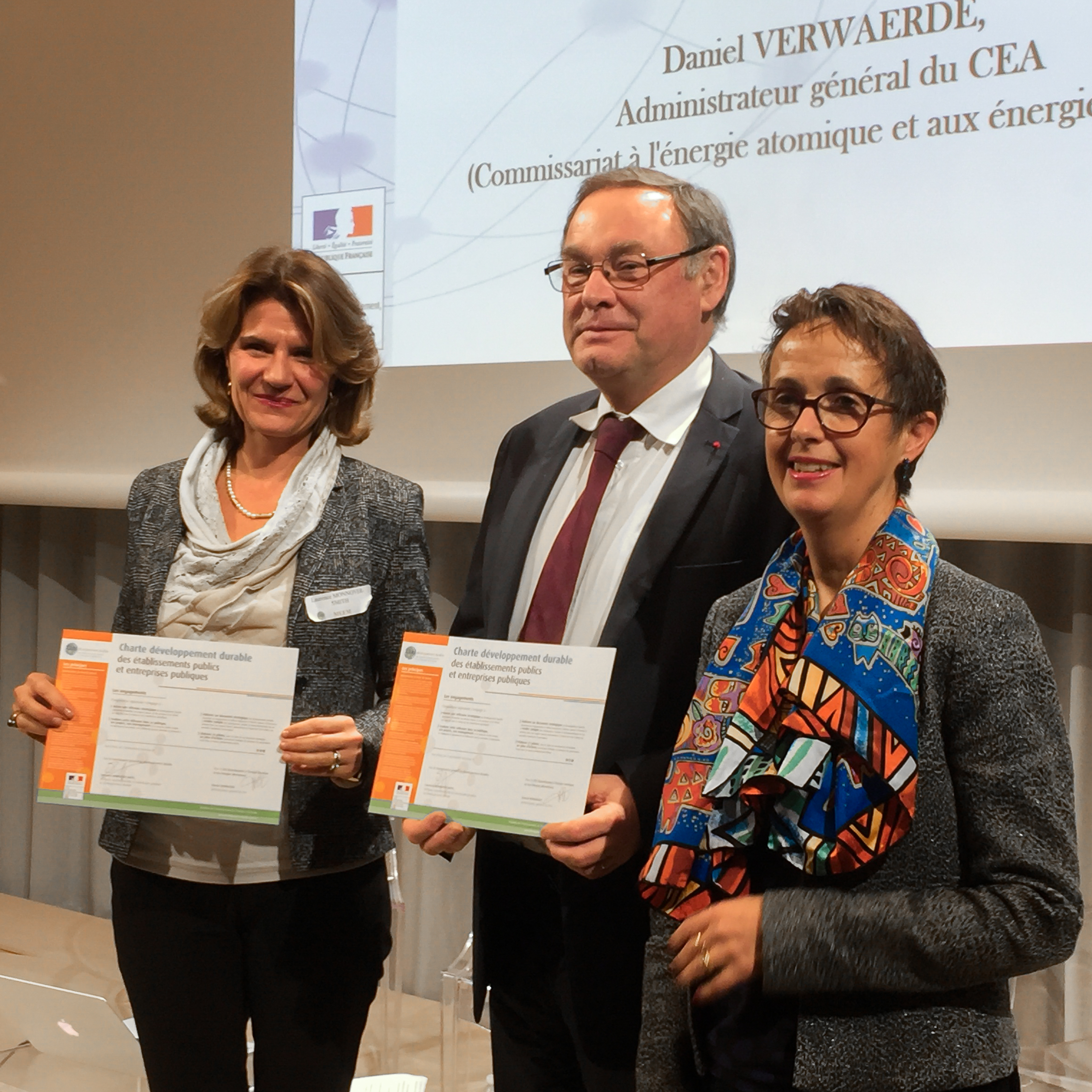 Espace Presse - Le CEA signe la charte "développement durable" des ...